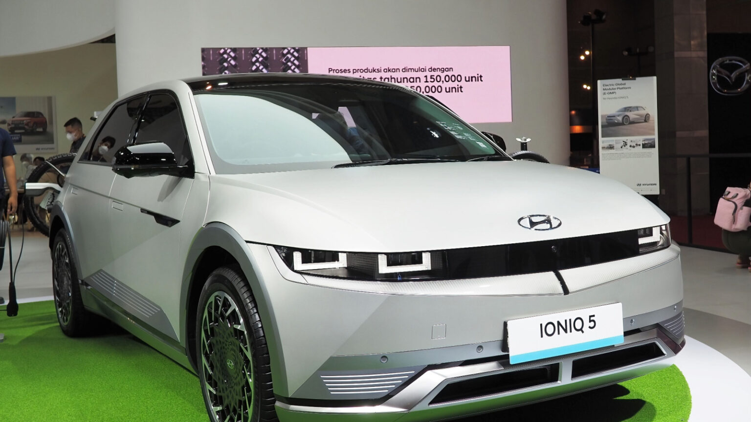 16 Vehicles That Suddenly Look Smart for a Canadian Summer Road Trip ...