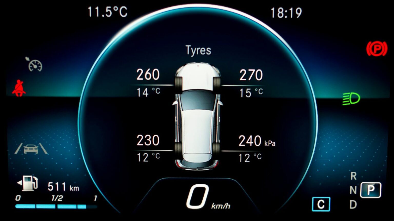 Why Some New Cars Are Harder to Repair Than Older Models - AutoIgloo